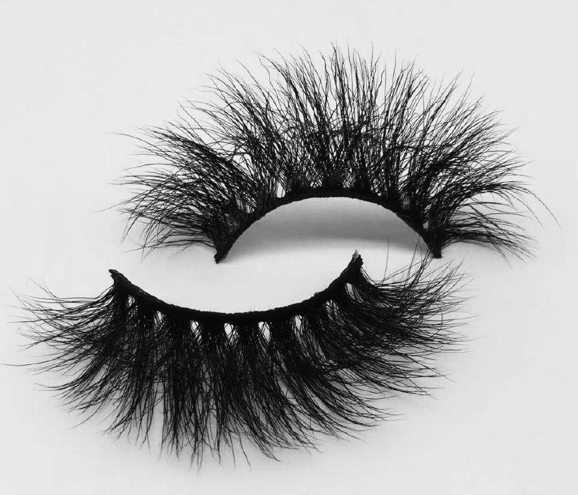 Natalie Lash – 20 mm HG Long Mink Lashes – Tré C Cosmetics